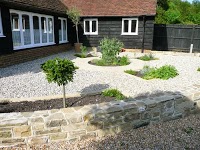 Poison Ivy Design - Garden Design in Farnham, Surrey GU9 8AY